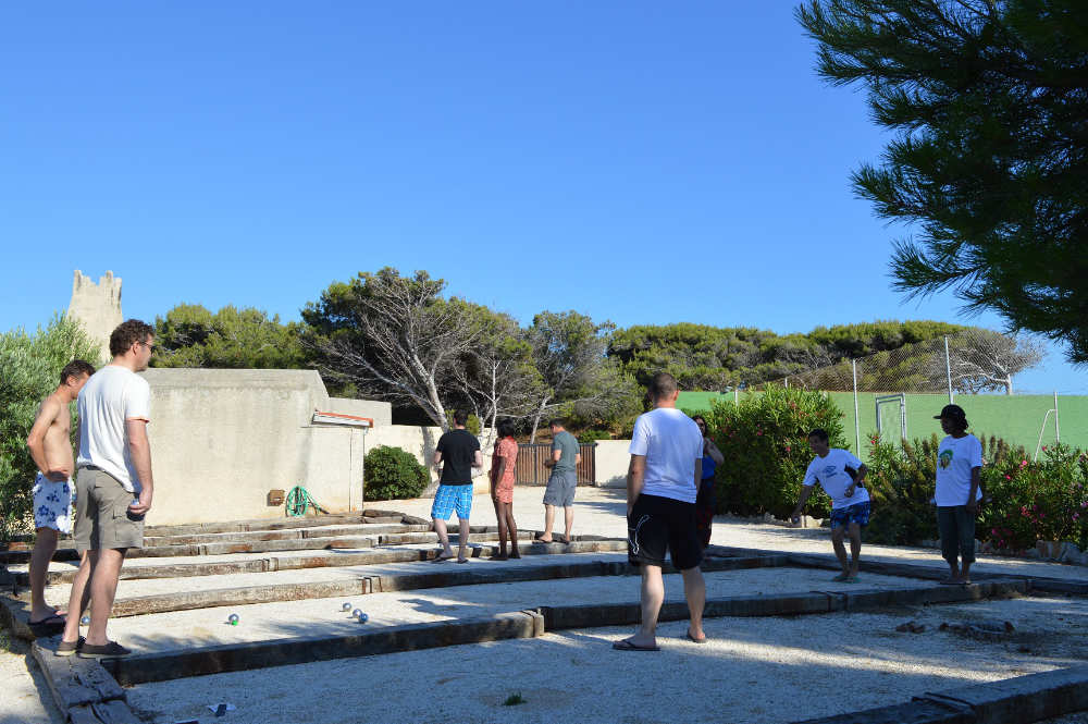 Découvrez notre team building Tournoi de pétanque by Activ Provence